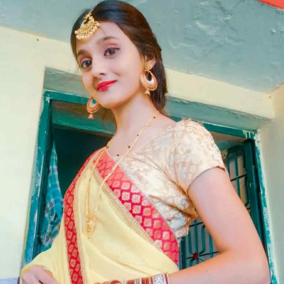 Ladki Ka Photo | Ladki Ke Photo | Ladkiyo Ki Pic