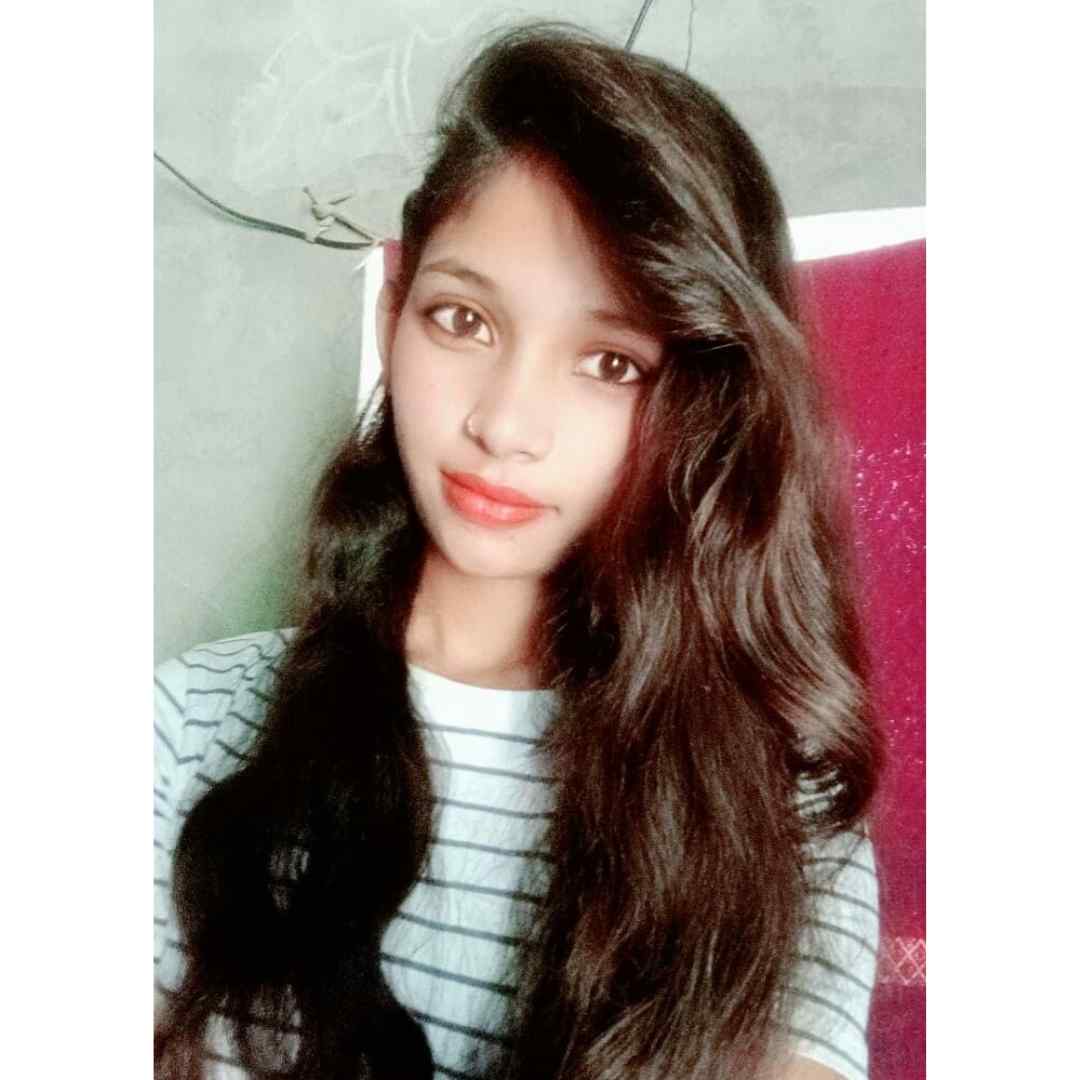Ladki Ka Photo | Ladki Ke Photo | Ladkiyo Ki Pic